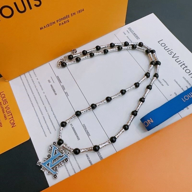 High accuracy Louis Vuitton Necklaces