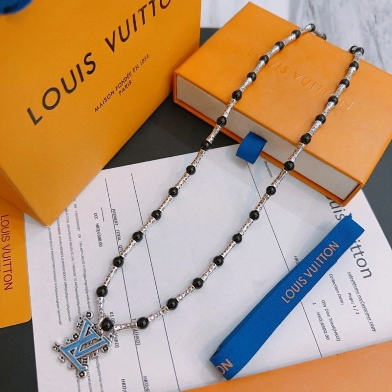 High accuracy Louis Vuitton Necklaces