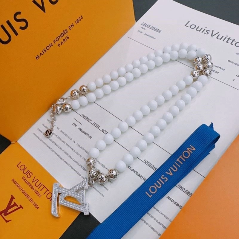 Top mirror Louis Vuitton Necklaces