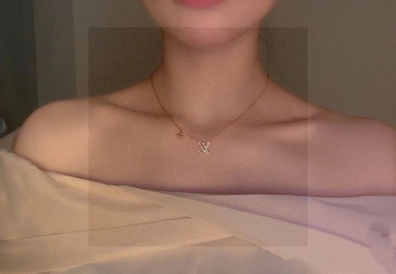 Louis Vuitton Necklaces