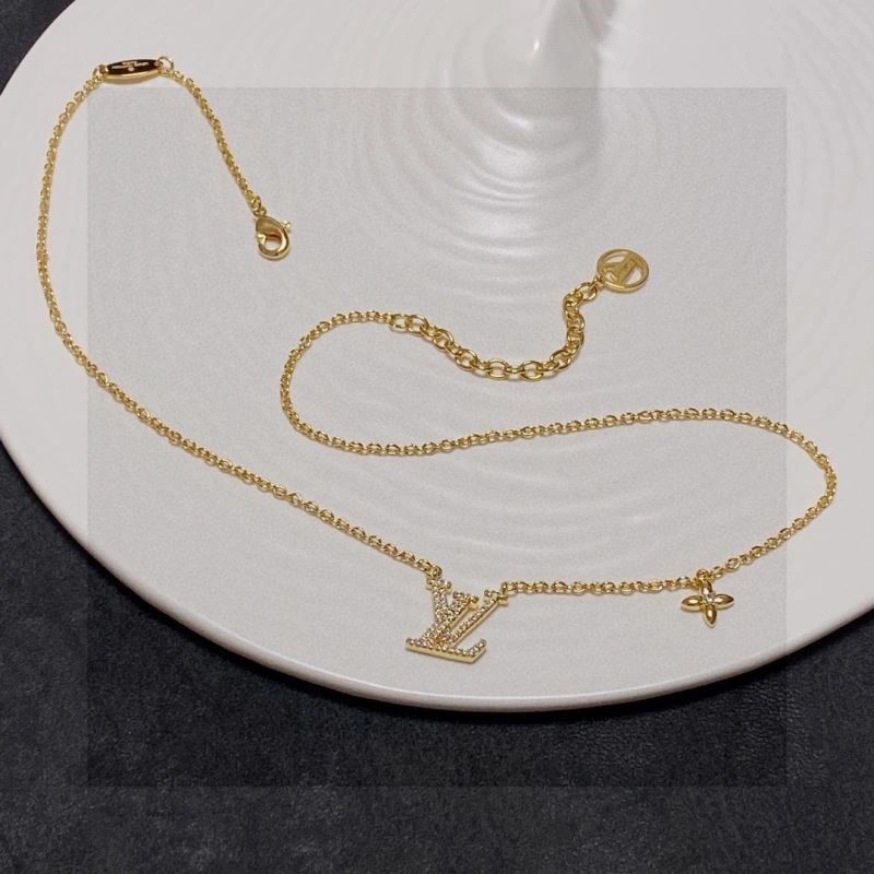 1:1 copy Louis Vuitton Necklaces