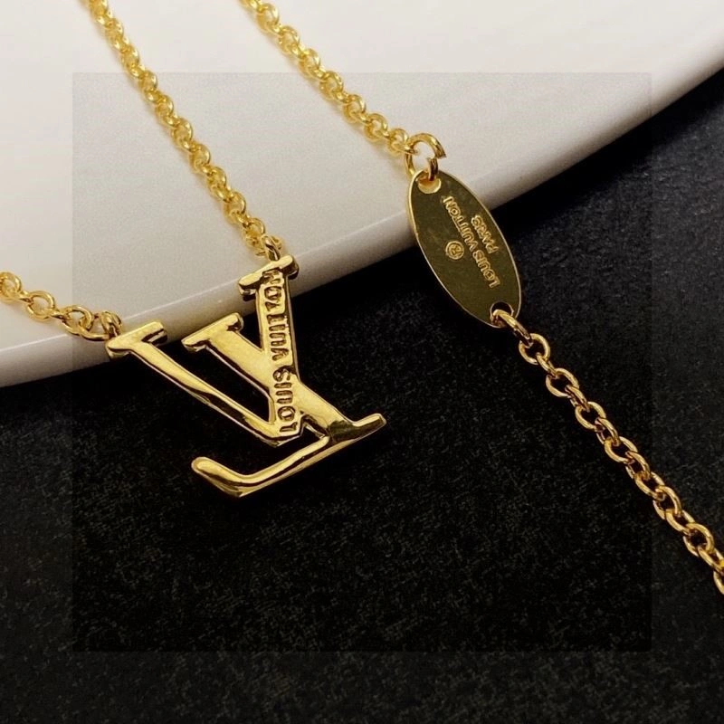 1:1 copy Louis Vuitton Necklaces