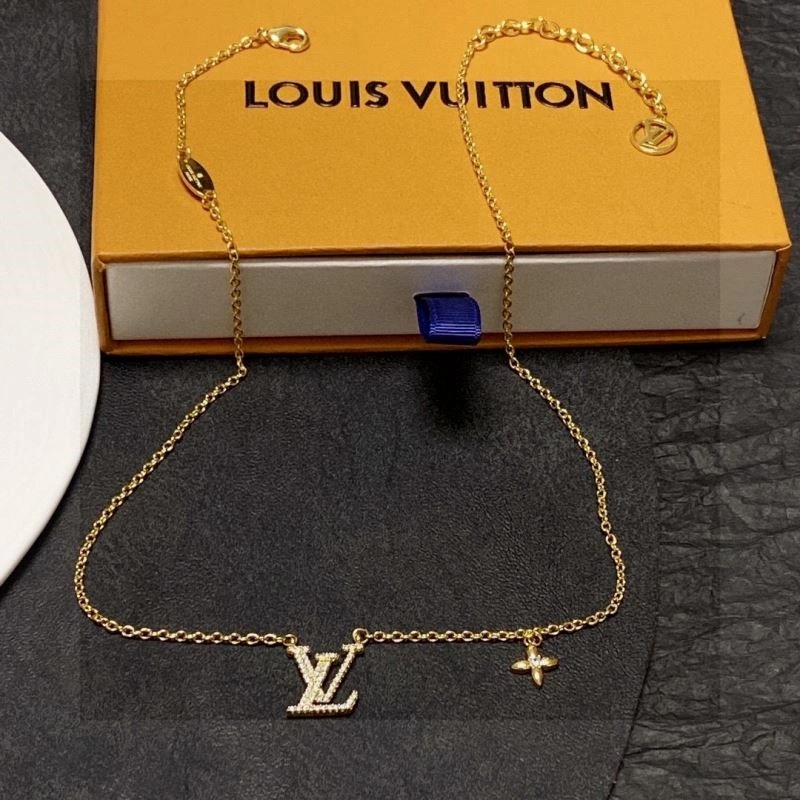 1:1 copy Louis Vuitton Necklaces