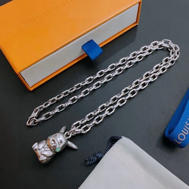 Affordable Louis Vuitton Necklaces