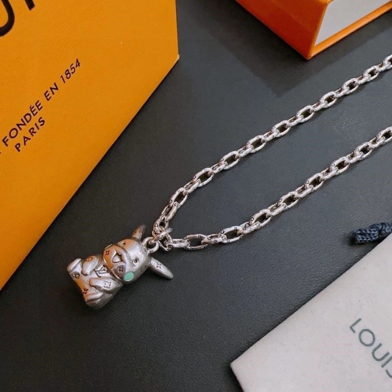 Affordable Louis Vuitton Necklaces