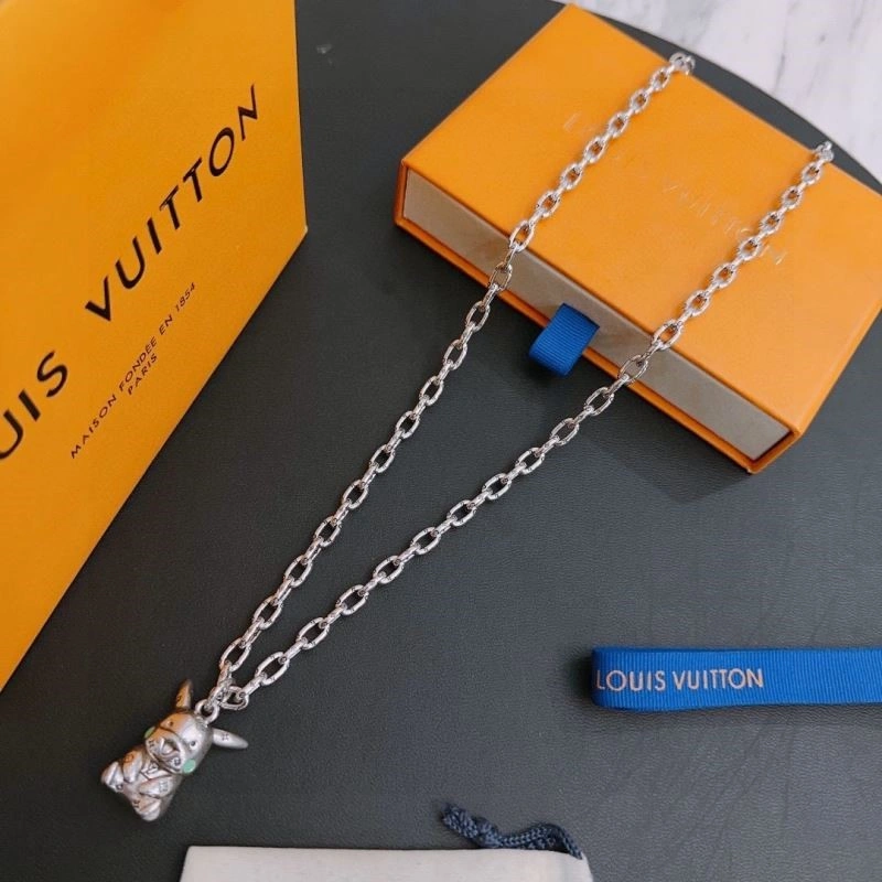 Affordable Louis Vuitton Necklaces