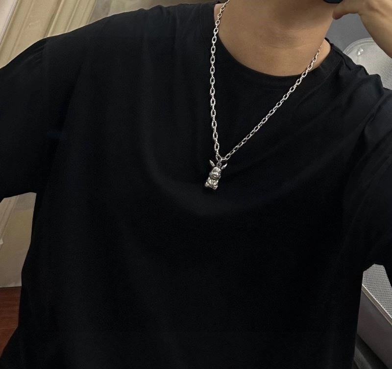 Affordable Louis Vuitton Necklaces