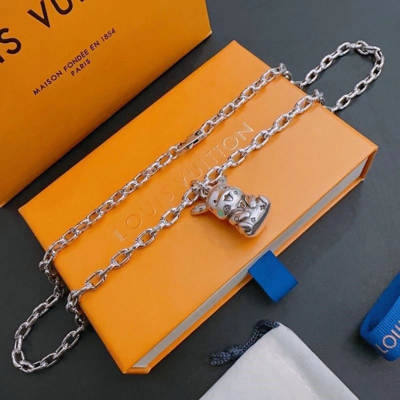 Affordable Louis Vuitton Necklaces