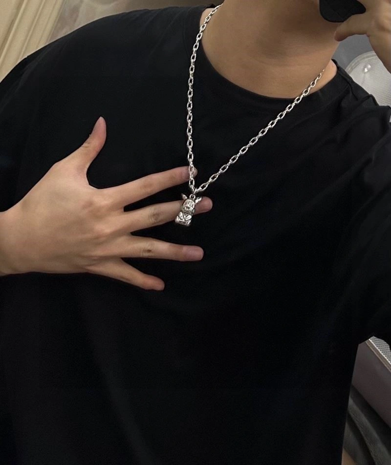 Affordable Louis Vuitton Necklaces