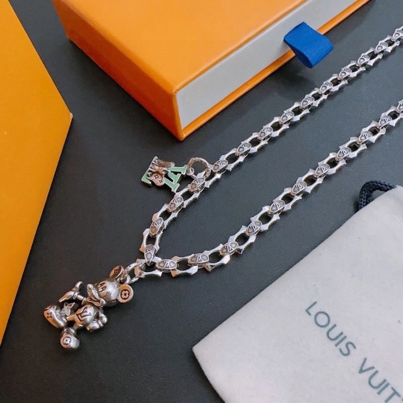 Factory-made Louis Vuitton Necklaces