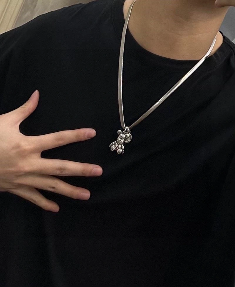 1:1 copy Louis Vuitton Necklaces