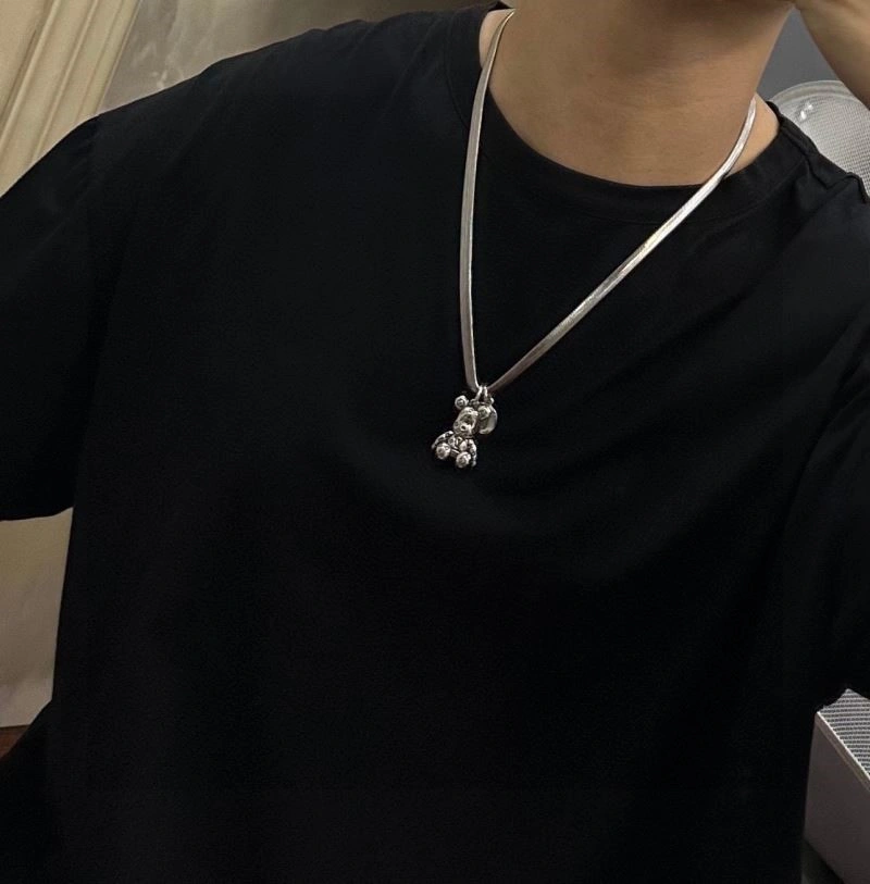 1:1 copy Louis Vuitton Necklaces
