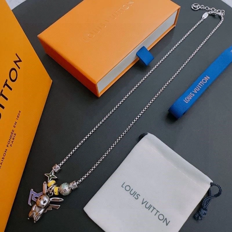 1:1 copy Louis Vuitton Necklaces