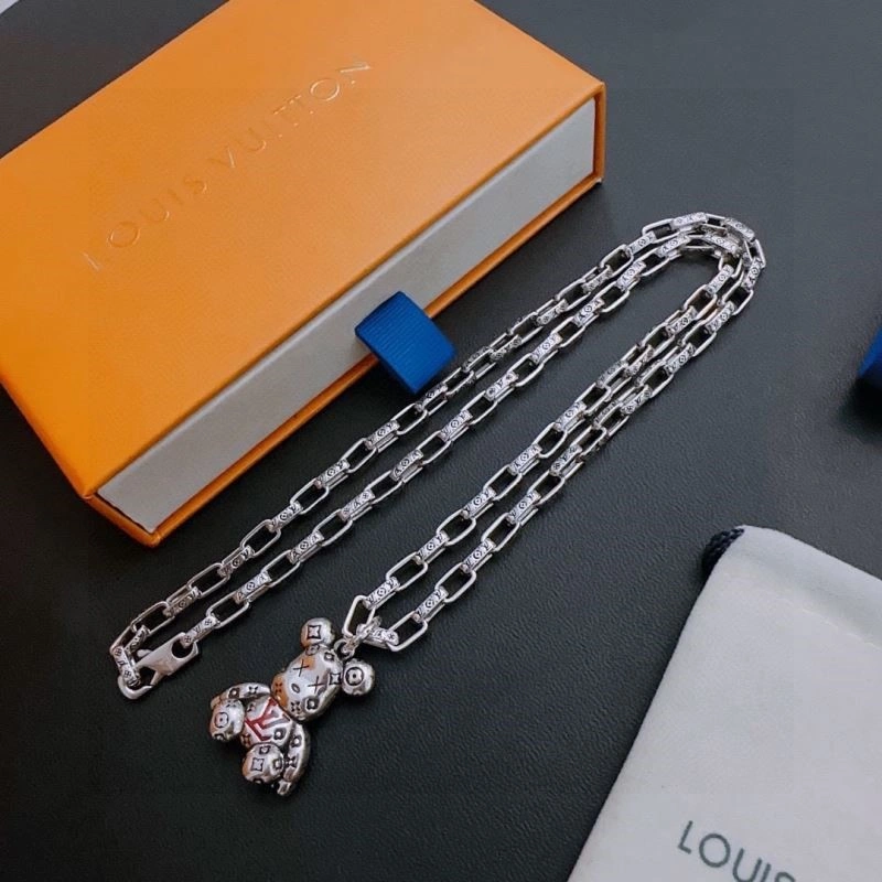 Legit Louis Vuitton Necklaces