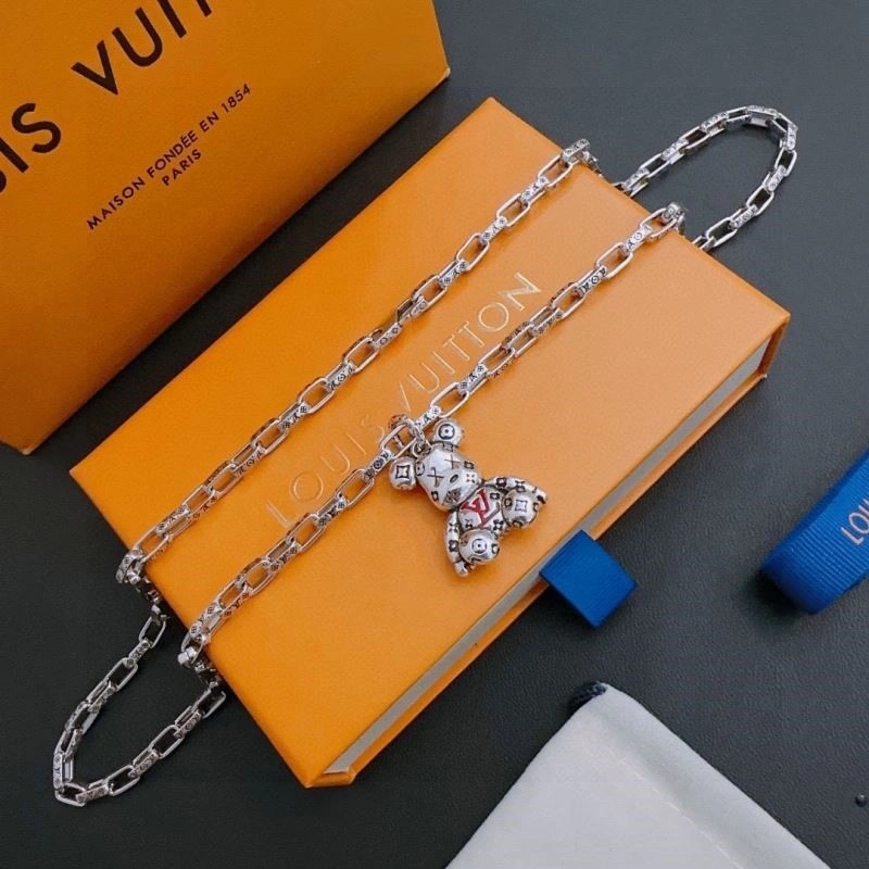 Legit Louis Vuitton Necklaces