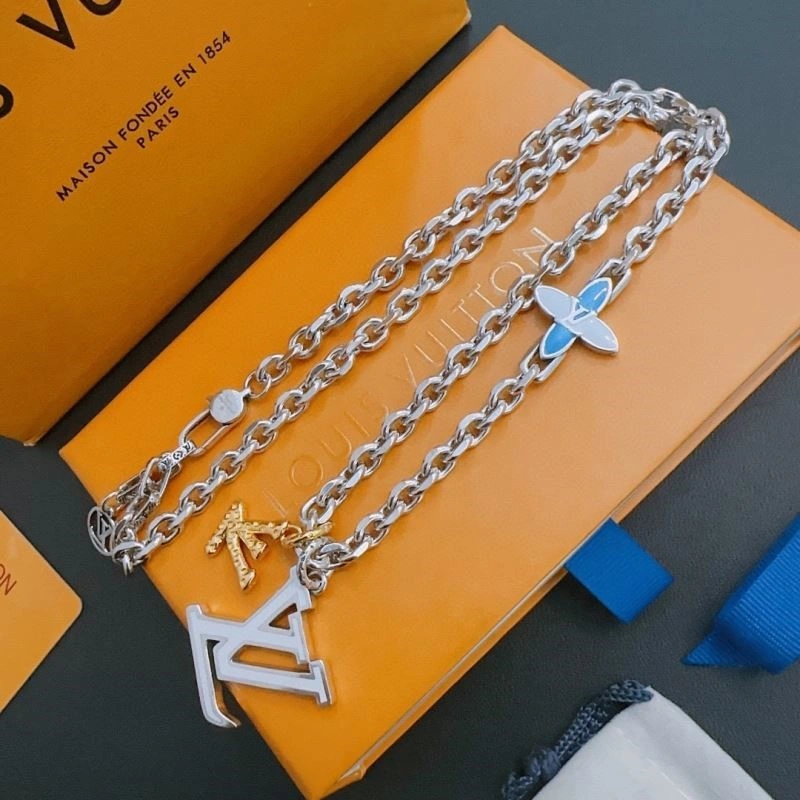 Inexpensive Louis Vuitton Necklaces
