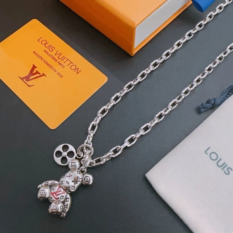 Value-priced Louis Vuitton Necklaces