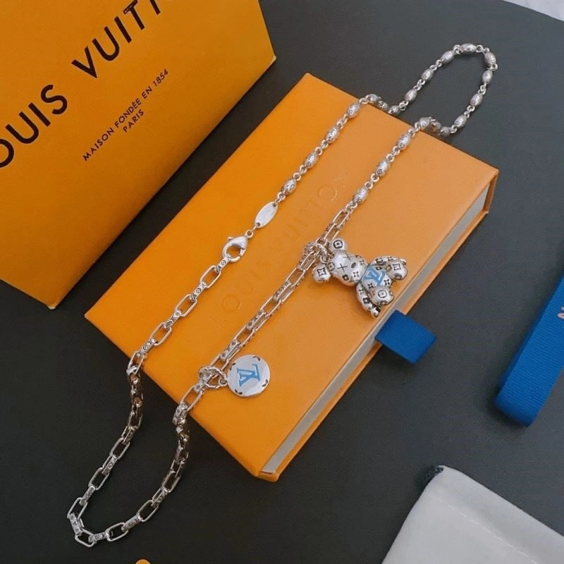High accuracy Louis Vuitton Necklaces
