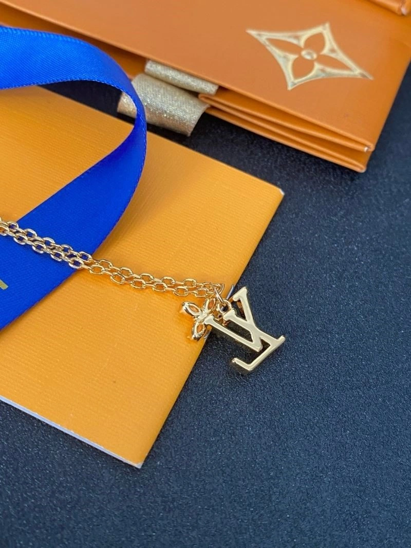 1:1 copy Louis Vuitton Necklaces