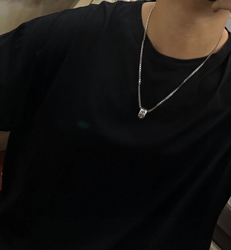 Genuine Louis Vuitton Necklaces
