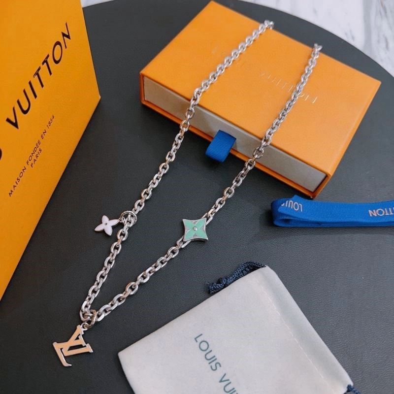 Factory-made Louis Vuitton Necklaces