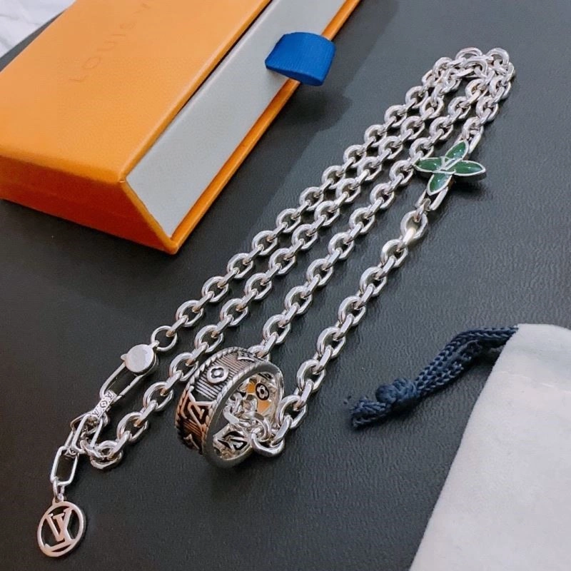 Indistinguishable Louis Vuitton Necklaces