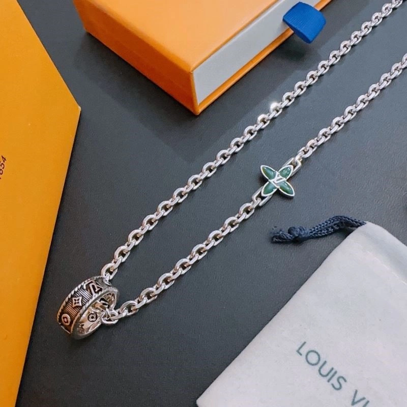 Indistinguishable Louis Vuitton Necklaces