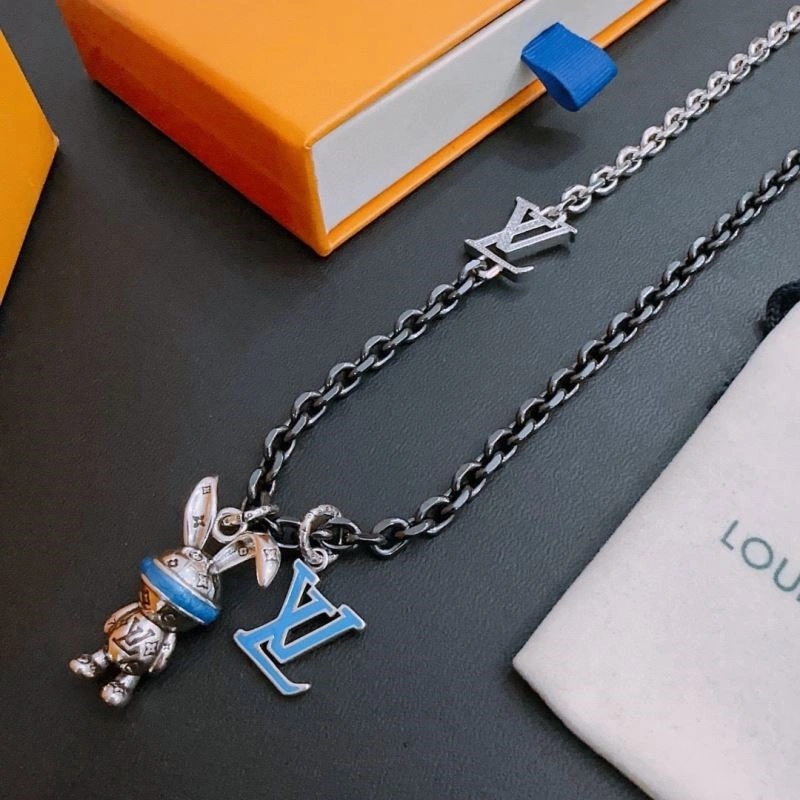 Exact replica Louis Vuitton Necklaces