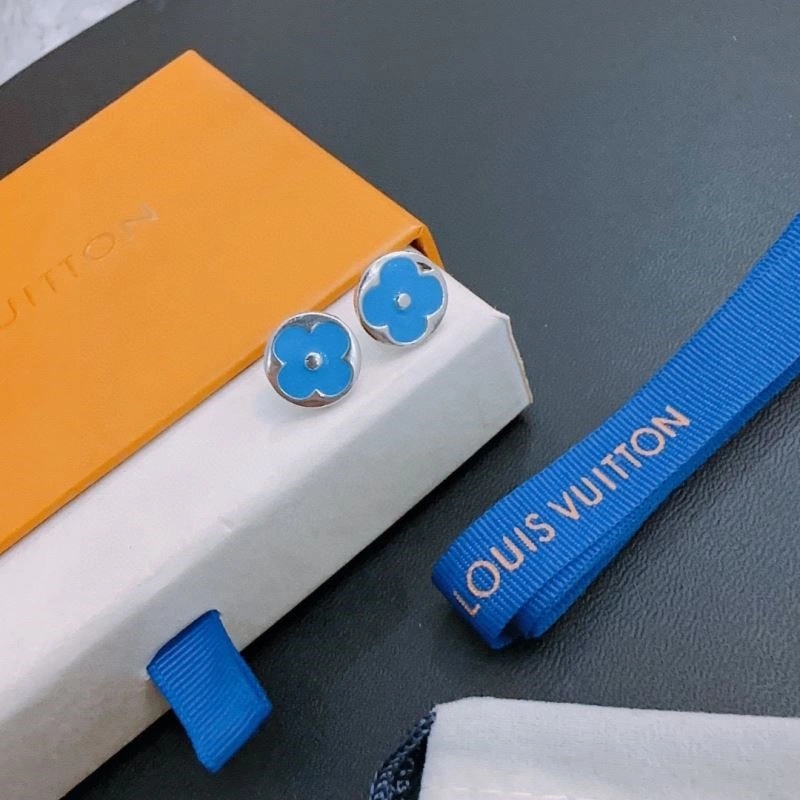 Factory-made Louis Vuitton Necklaces