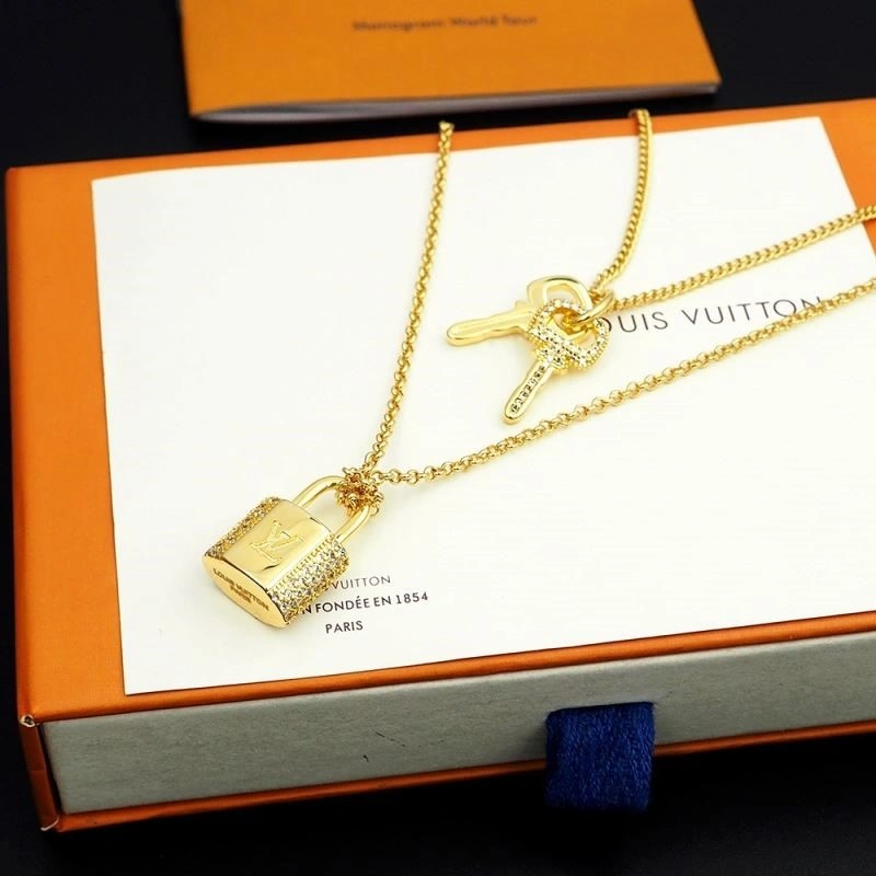 Affordable Louis Vuitton Necklaces