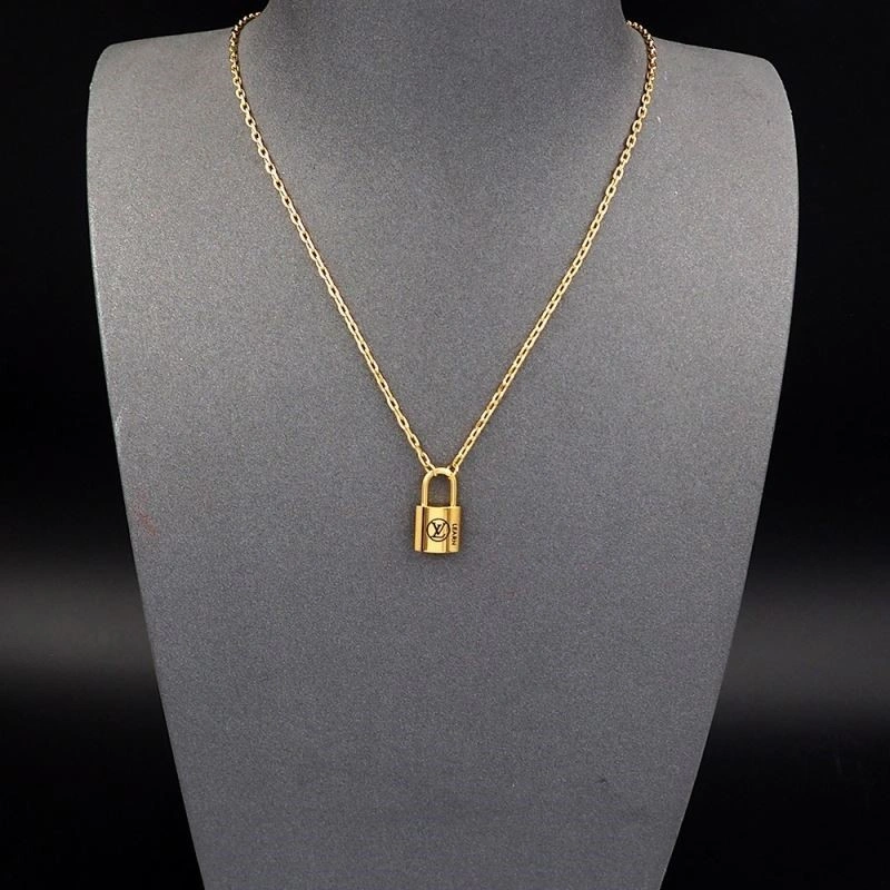 Perfect replica Louis Vuitton Necklaces