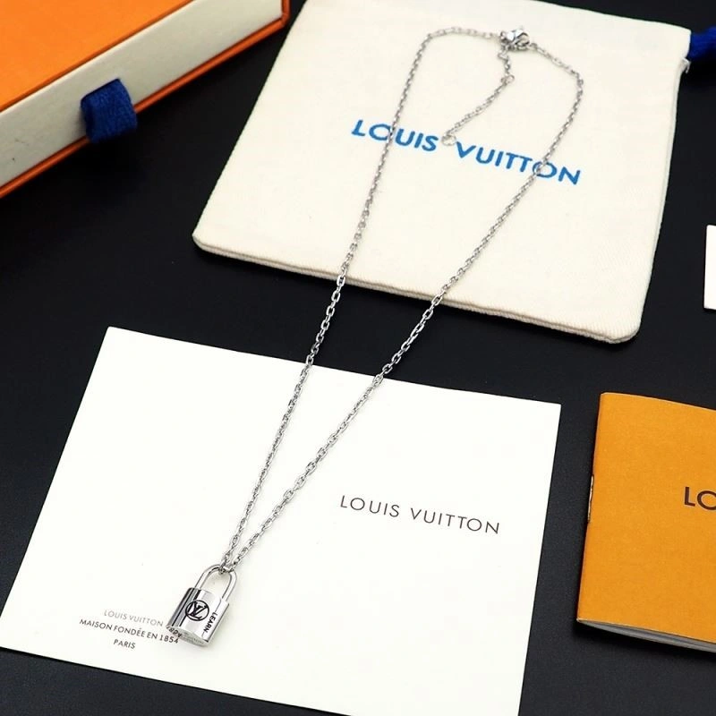 High fidelity Louis Vuitton Necklaces