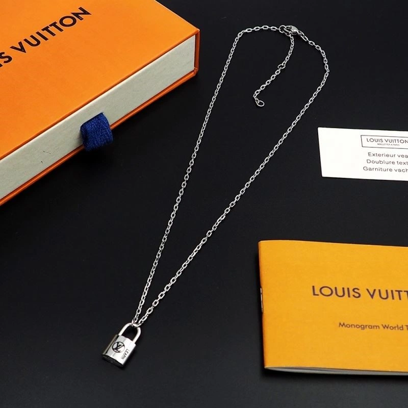 High fidelity Louis Vuitton Necklaces