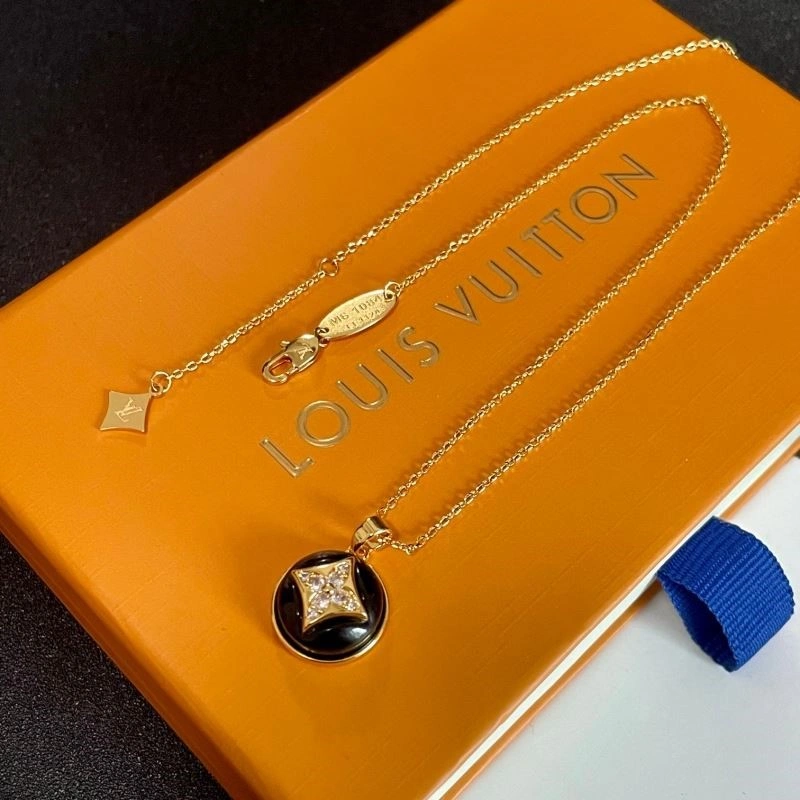 Factory-made Louis Vuitton Necklaces