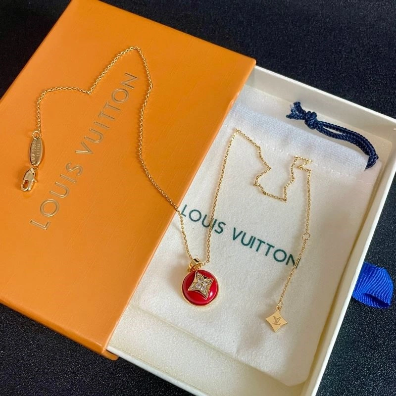 Factory-made Louis Vuitton Necklaces
