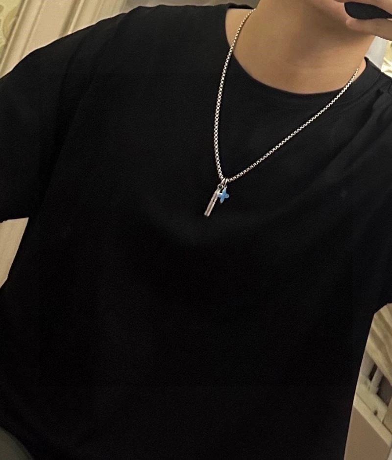 Legit Louis Vuitton Necklaces