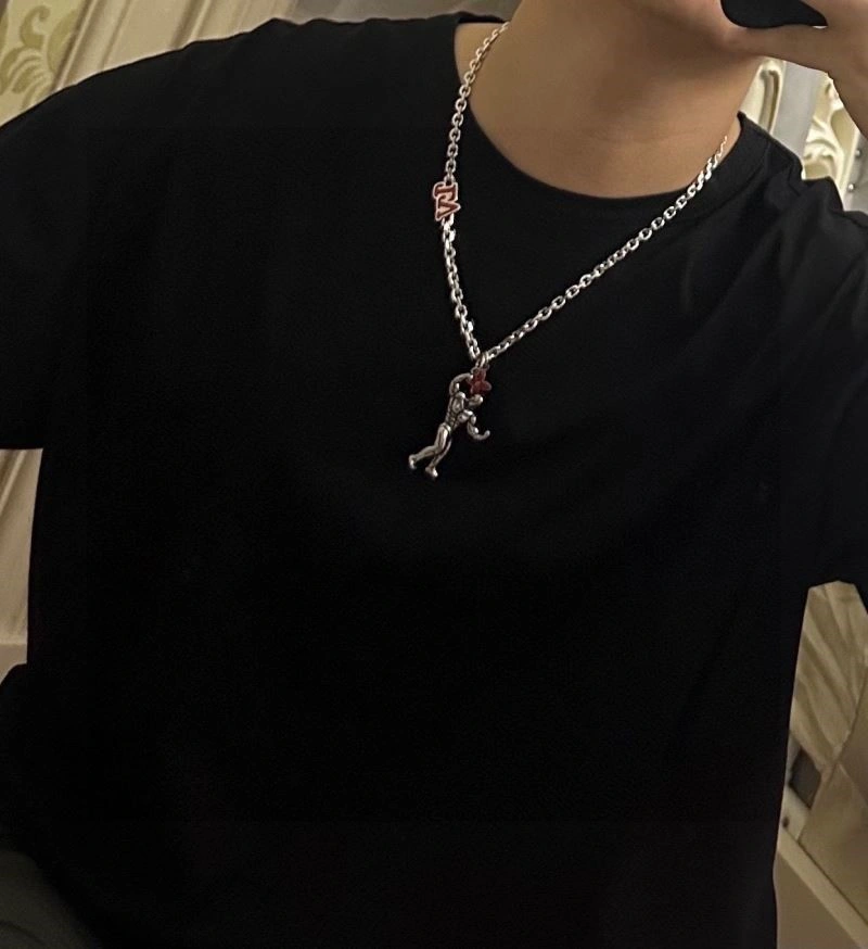 Accurate model Louis Vuitton Necklaces