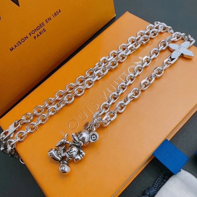Legit Louis Vuitton Necklaces