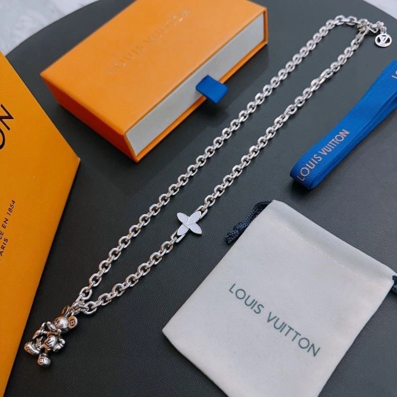 Legit Louis Vuitton Necklaces