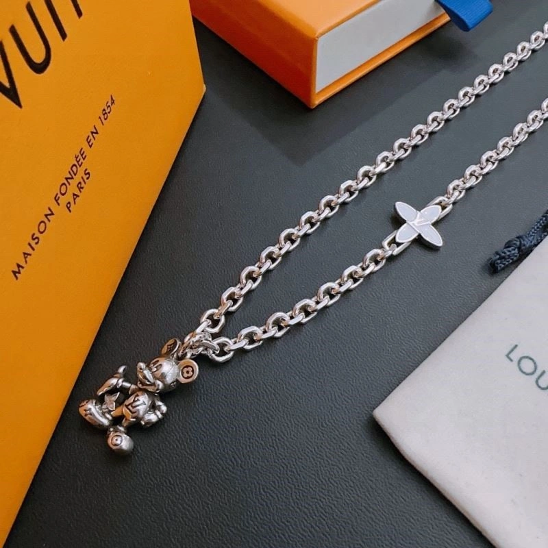 Legit Louis Vuitton Necklaces