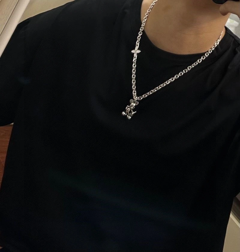 Legit Louis Vuitton Necklaces