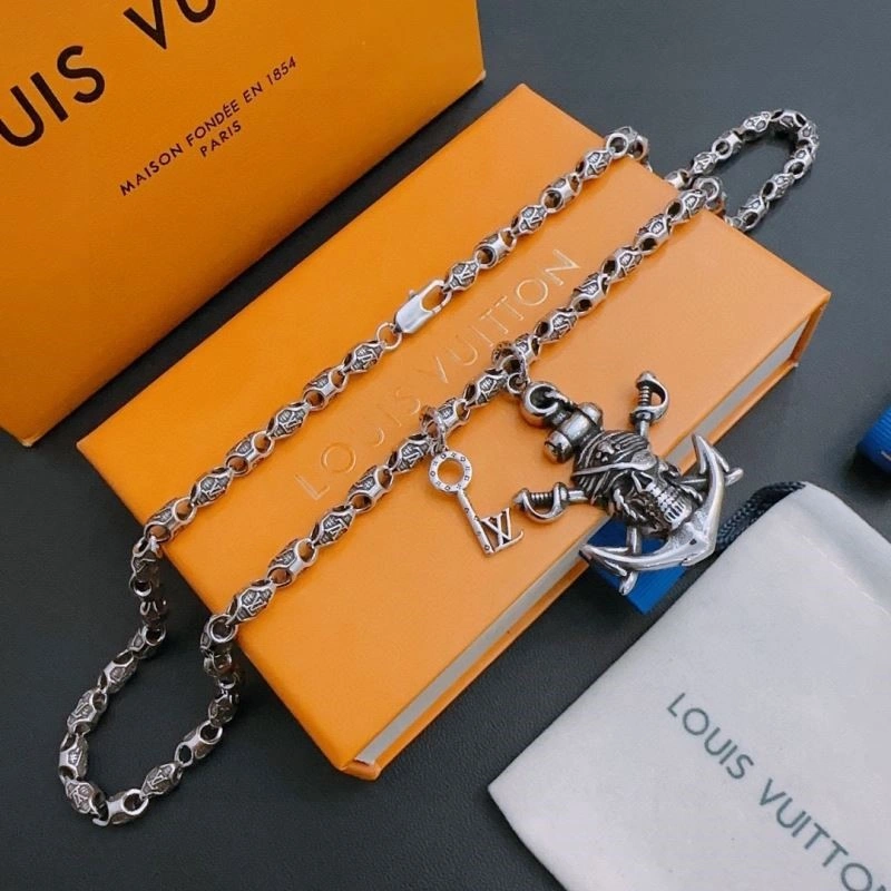 Legit Louis Vuitton Necklaces