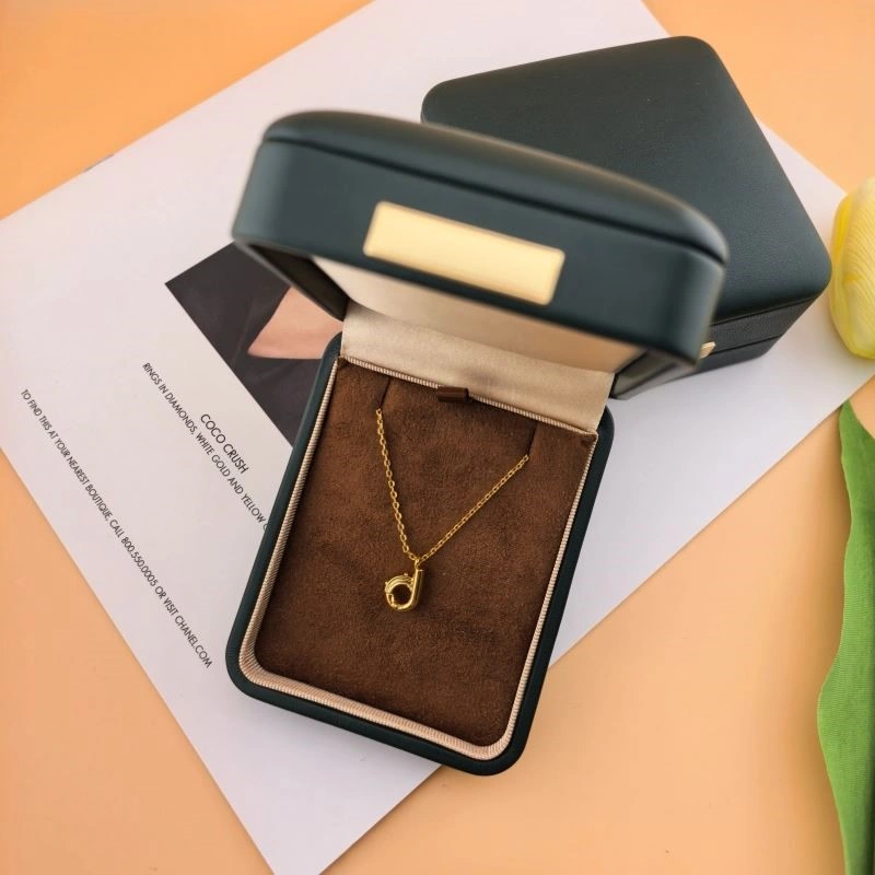Accurate model Louis Vuitton Necklaces