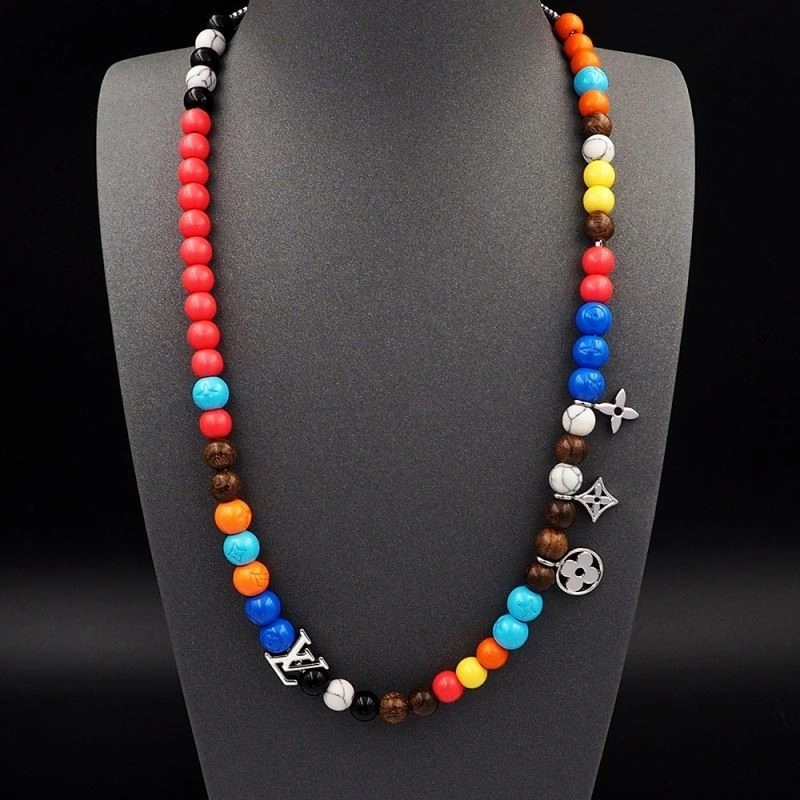 Bargain Louis Vuitton Necklaces