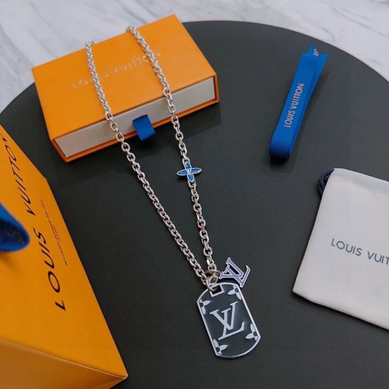 Low-cost Louis Vuitton Necklaces