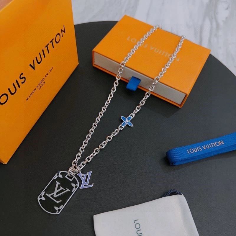 Low-cost Louis Vuitton Necklaces