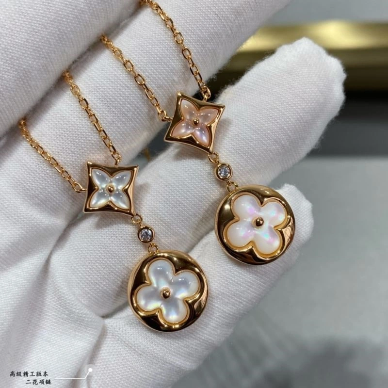 Low-cost Louis Vuitton Necklaces