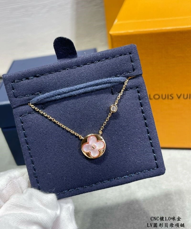 Reasonably priced Louis Vuitton Necklaces