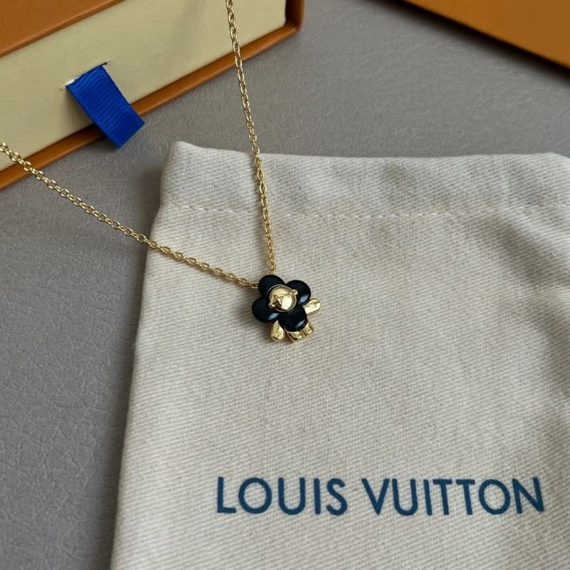 Cut-rate Louis Vuitton Necklaces