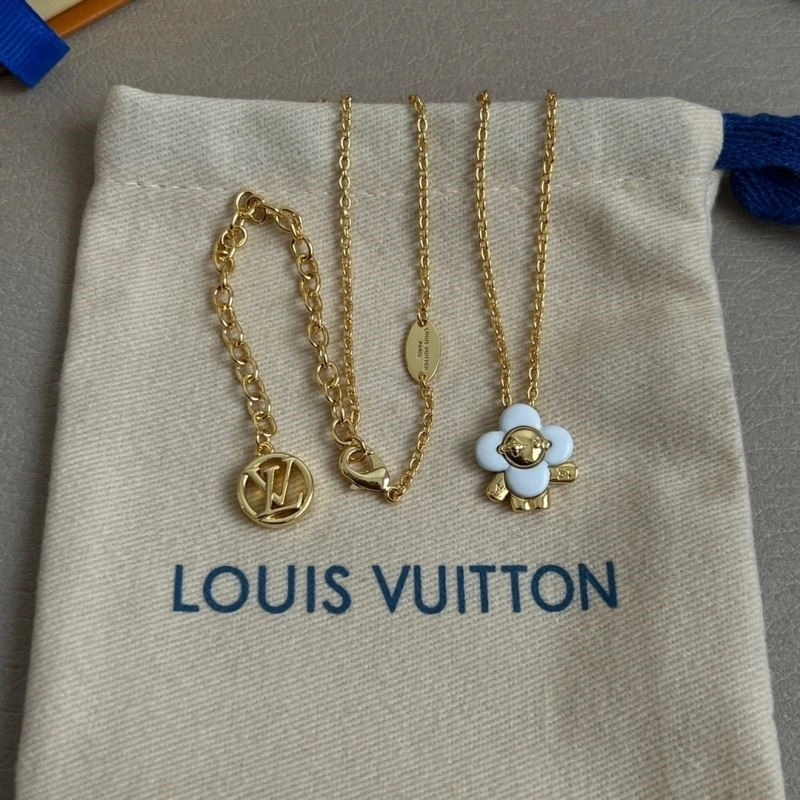 Original Louis Vuitton Necklaces